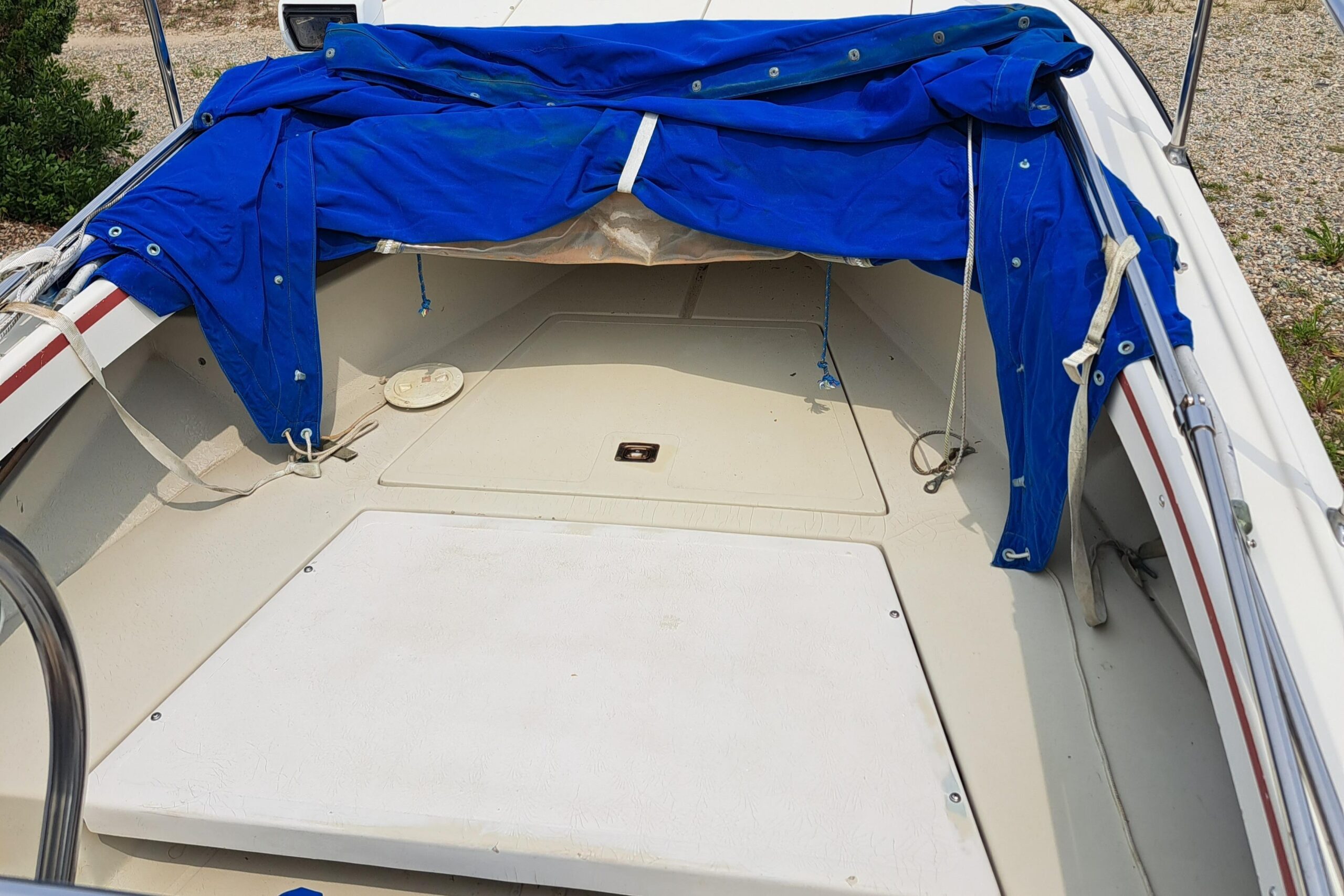 1973 Boston Whaler 21 Outrage – KYA BROKERS | Knot Your Average Yacht ...